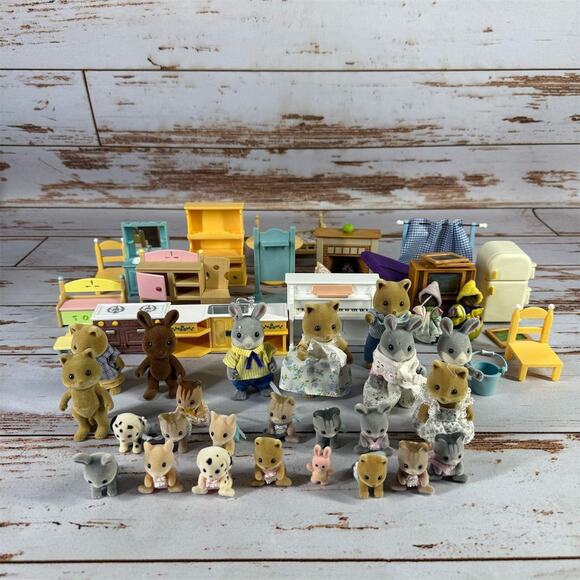 calico critters | Toys | Huge Calico Critters Lot With Figures ...